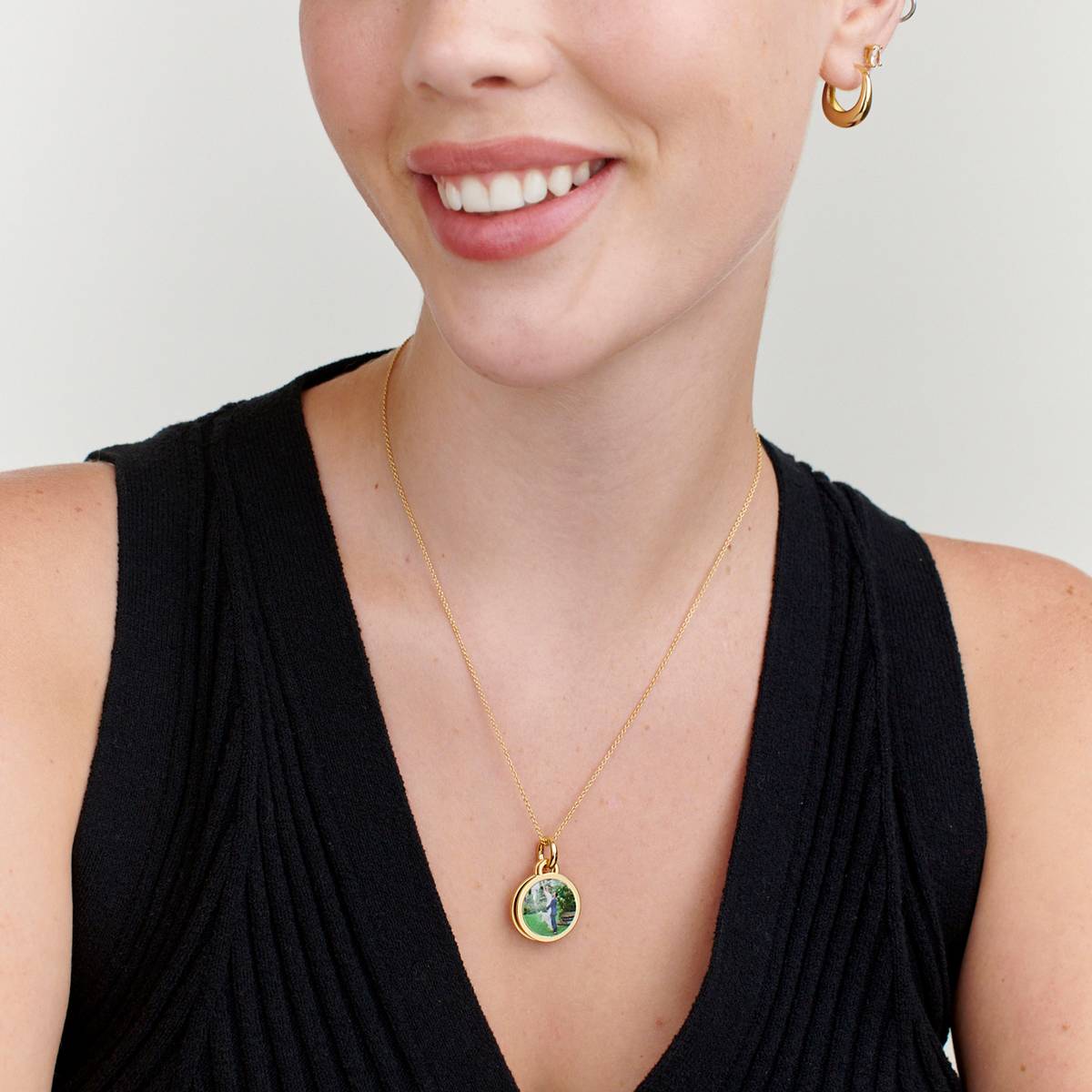 Forever Photo Pendant Necklace in Gold Plating - MYKA