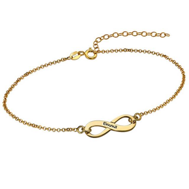 Engraved Infinity Bracelet in 18K Gold Plating - MYKA