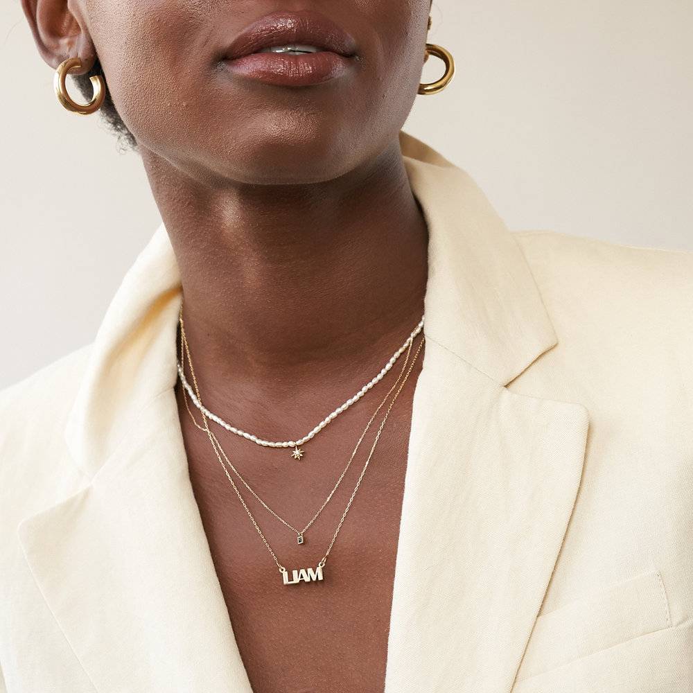 Allie Namnhalsband med Versaler i 14k Guld | MYKA